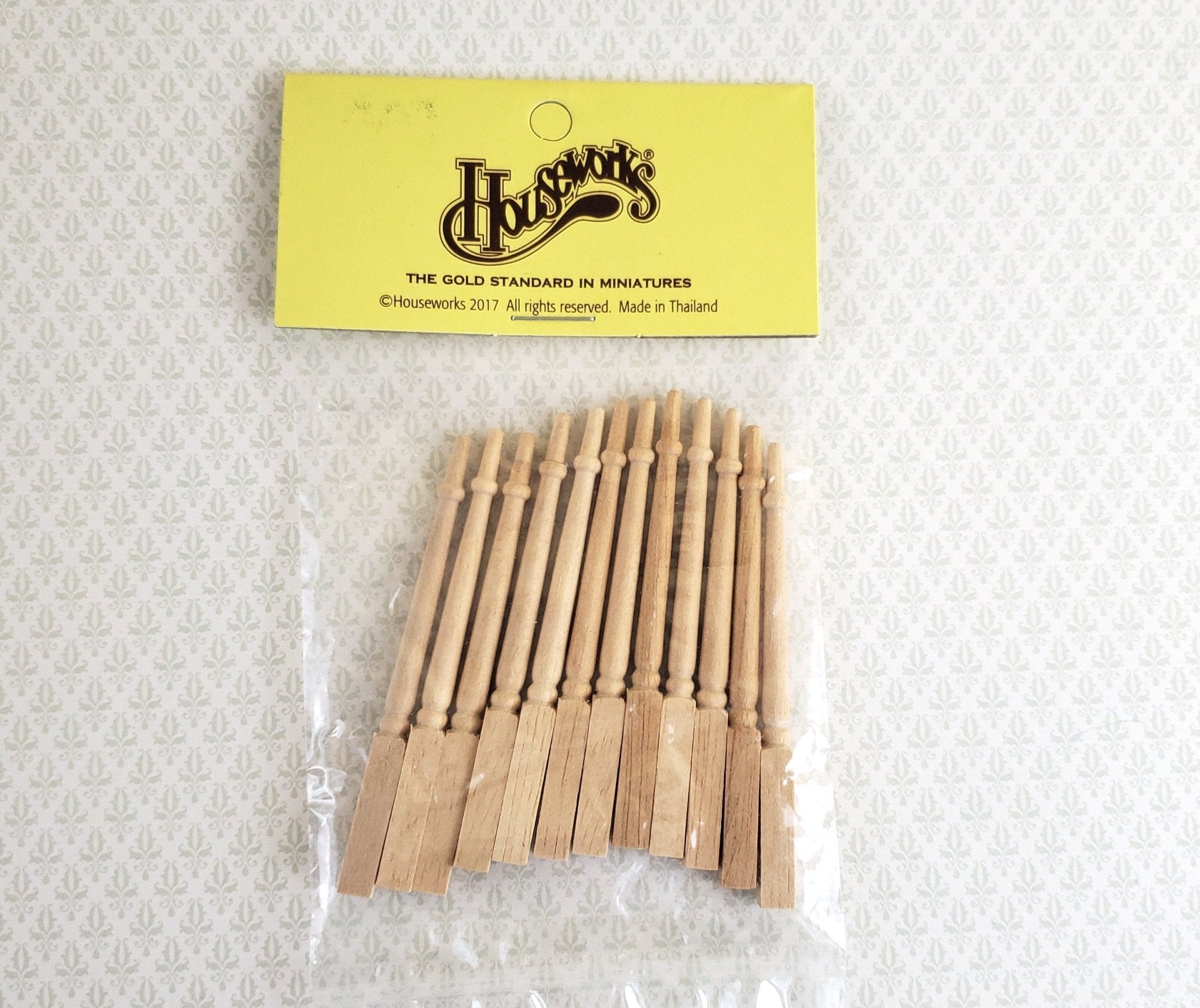 Dollhouse Miniature Spindles Stair Balusters 1:12 Scale 2 1/2" Tall ...