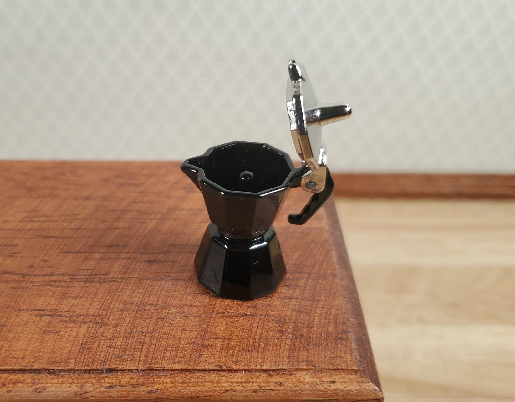 Dollhouse Moka Coffee Pot Maker Opening Top Black Metal 1:12 Scale Kit ...